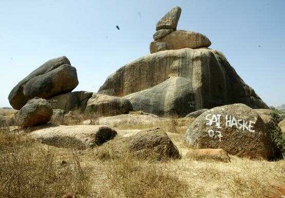 Riyom Rocks, placed by an unseen hand – Things Nigeria